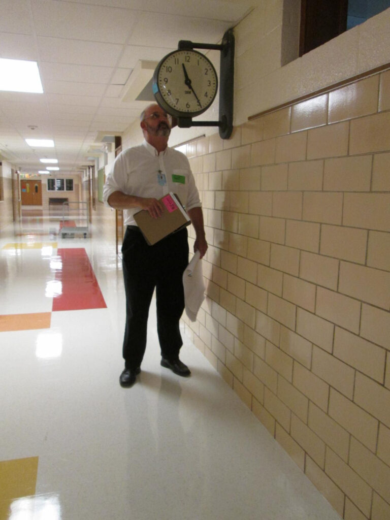 Protruding Objects Abadi Access